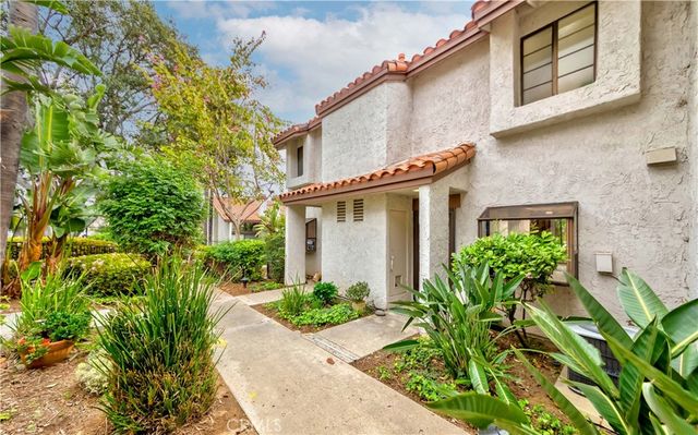 Placentia, CA Homes For Sale & Real Estate