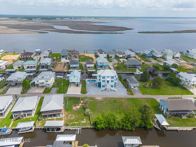 Bay Saint Louis, MS Homes For Sale & Real Estate - 555 Homes | Trulia