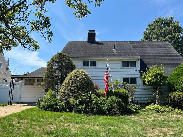 Wantagh, NY Homes For Sale & Real Estate