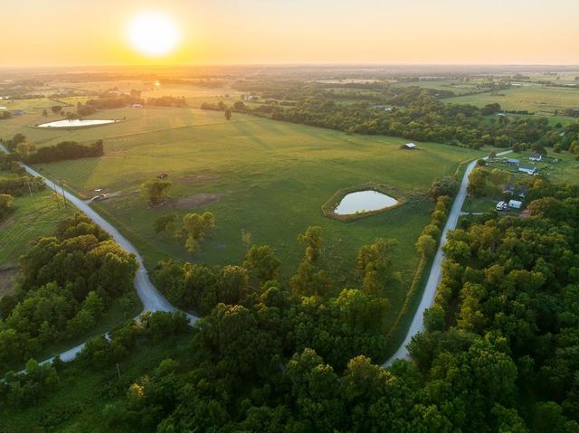 Harrisonville, MO Homes For Sale & Harrisonville, MO Real Estate | Trulia