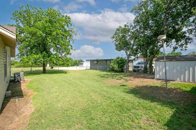 Henrietta, TX Homes For Sale & Henrietta, TX Real Estate | Trulia