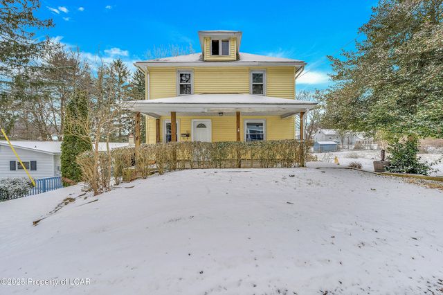 Dallas, PA Homes For Sale & Real Estate