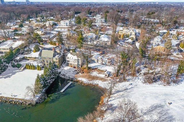 Pelham, NY Homes For Sale & Real Estate - 106 Homes | Trulia