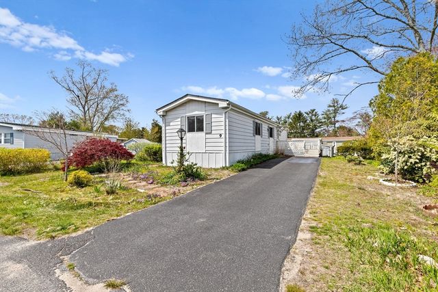 Carver, MA Homes For Sale & Carver, MA Real Estate | Trulia