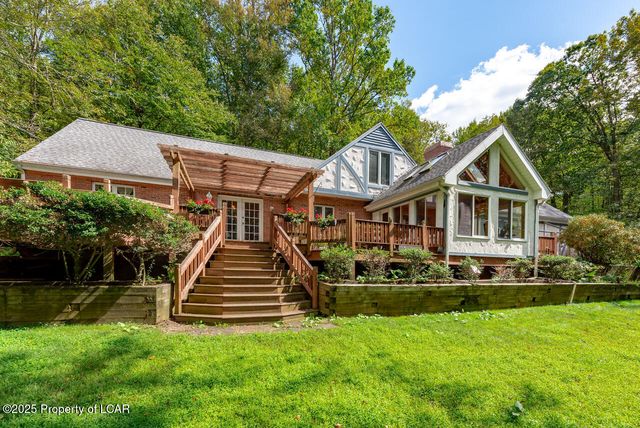 Dallas, PA Single Family Homes For Sale - 209 Listings | Trulia