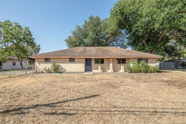 Dime Box, TX Homes For Sale & Dime Box, TX Real Estate | Trulia