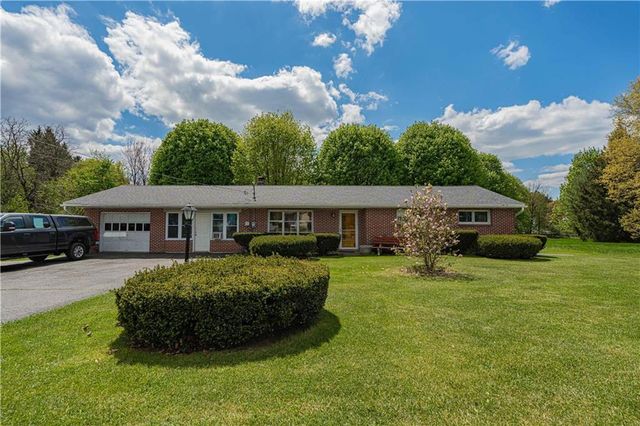 4405 Lehigh Dr, Walnutport, PA 18088 - See Est. Value, Schools & More