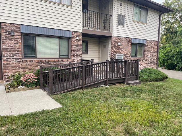 140 Thompson St #7H, East Haven, CT 06511 - See Est. Value, Schools & More