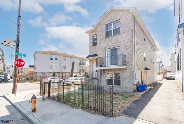 New Jersey Real Estate & NJ Homes For Sale | Trulia