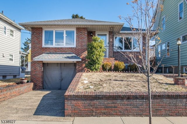 East Rutherford, NJ Homes For Sale & Real Estate