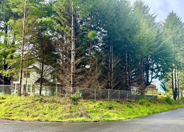 Whitethorn, CA Homes For Sale & Whitethorn, CA Real Estate | Trulia