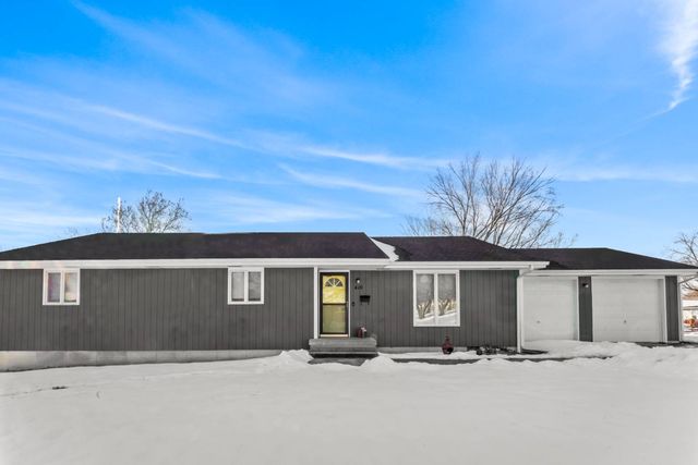 Cameron, MO Homes For Sale & Real Estate