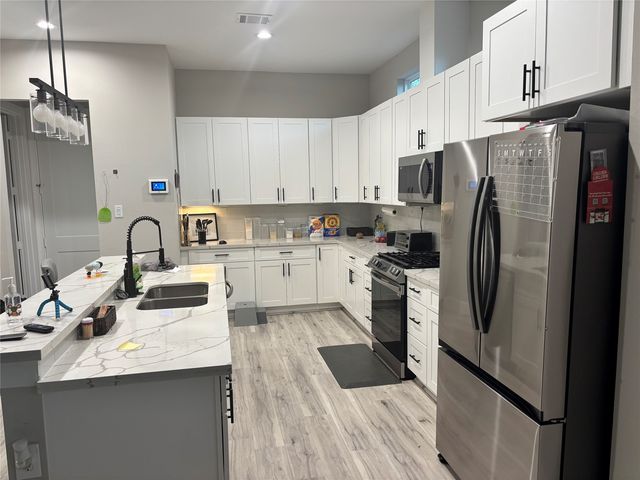 6831 Paris St #6831, Houston, TX 77021 - See Est. Value, Schools & More