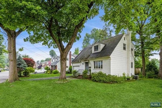 Cresskill, NJ Homes For Sale & Cresskill, NJ Real Estate | Trulia