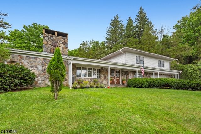 402 Route 94, Columbia, NJ 07832 - See Est. Value, Schools & More