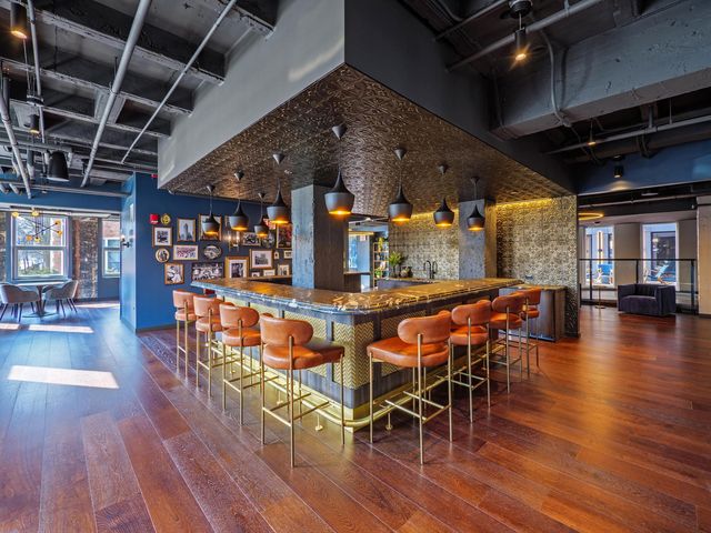 2 Bedroom Apartments For Rent in Chicago, IL - 5,011 Rentals | Trulia