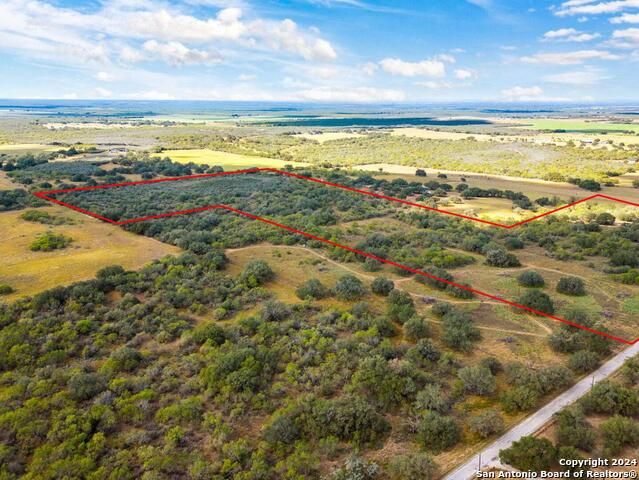 Devine, TX Homes For Sale & Devine, TX Real Estate | Trulia