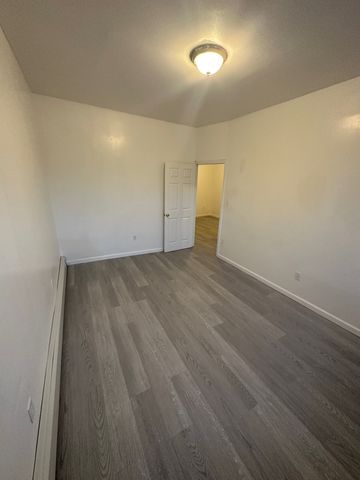 Apartments that advertise Section-8 for Rent - New York, NY - 63 ...