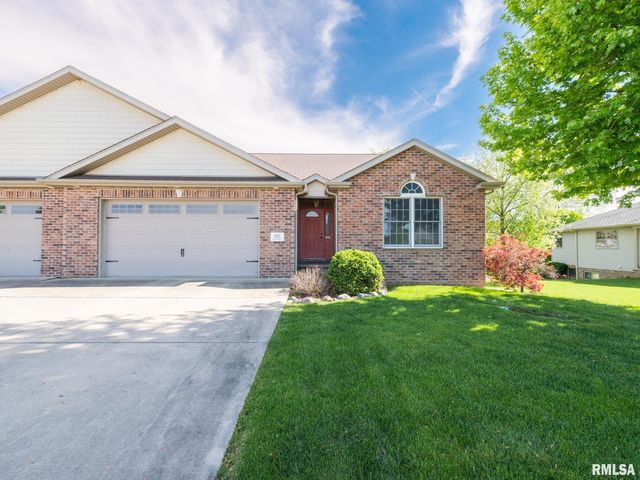 Washington, IL Homes For Sale & Real Estate