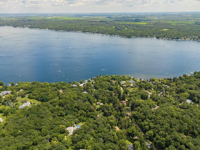 Williams Bay, WI Homes For Sale & Real Estate