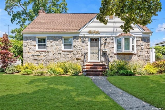 Valley Stream, NY Homes For Sale & Valley Stream, NY Real Estate | Trulia