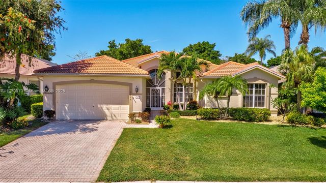 Valencia Lakes, Boynton Beach, FL Homes For Sale & Valencia Lakes ...