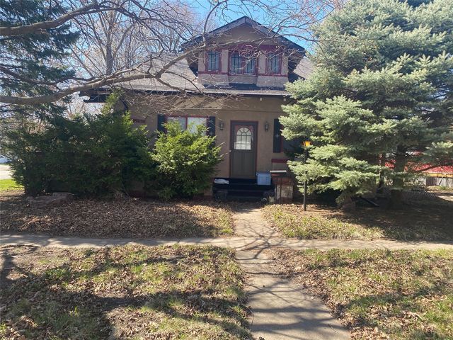 Nevada, IA Homes For Sale & Real Estate - 62 Homes | Trulia