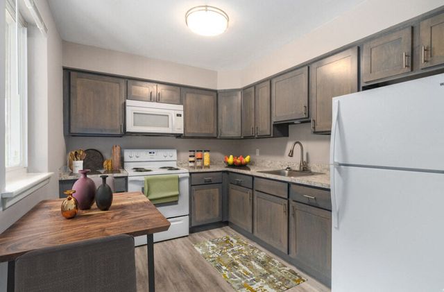 245 S Cedar St #I336, Spring City, PA 19475 - See Est. Value, Schools ...