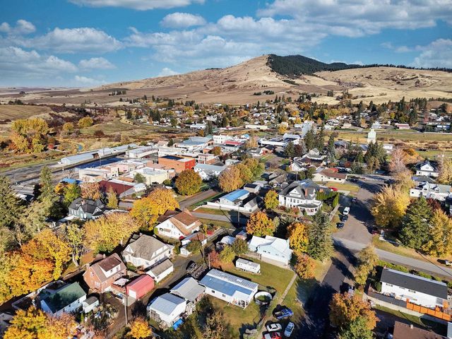Tekoa, WA Homes For Sale & Real Estate
