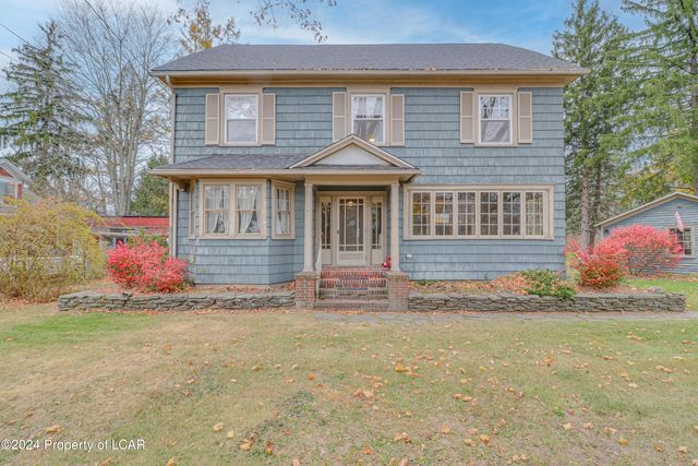 Dallas, PA Homes For Sale & Real Estate