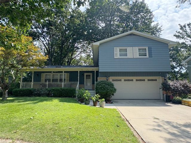 Decatur, IL Homes For Sale & Real Estate - 228 Homes | Trulia