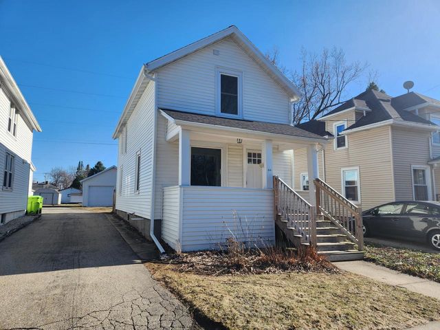 Delavan, WI Homes For Sale & Real Estate