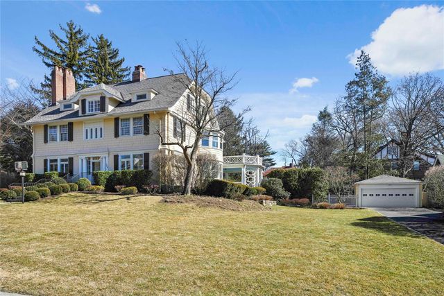 Pelham, NY Homes For Sale & Real Estate