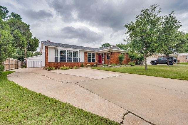 Farmers Branch, TX Homes For Sale & Farmers Branch, TX Real Estate | Trulia