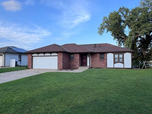 67212 Homes For Sale & 67212 Real Estate - 73 Homes | Trulia