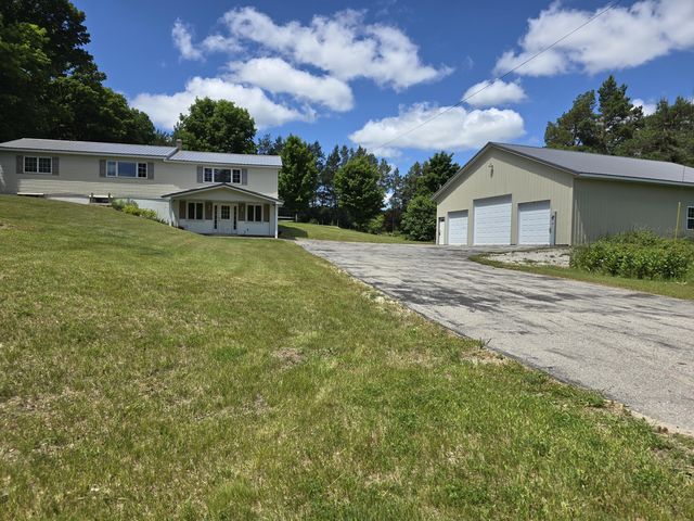 Newberry, MI Homes For Sale & Newberry, MI Real Estate | Trulia