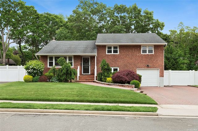 Plainview, NY Homes For Sale & Plainview, NY Real Estate | Trulia