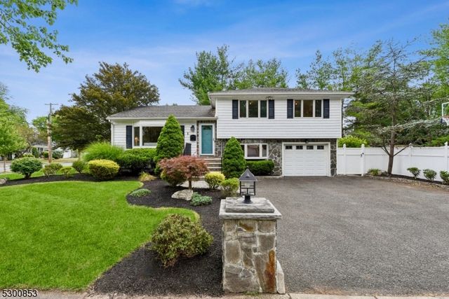 Springfield, NJ Homes For Sale - Updated Daily