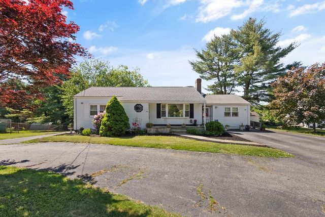Saugus, MA Homes For Sale & Saugus, MA Real Estate | Trulia