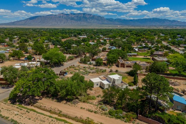 Corrales, NM Homes For Sale & Real Estate