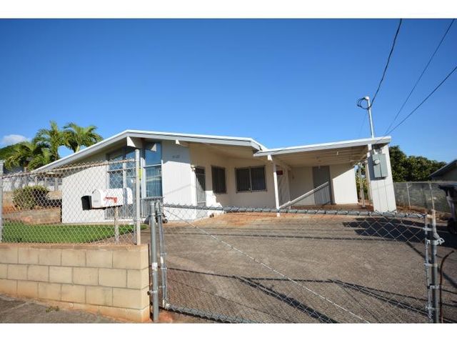99-627 Halawa Heights Rd, Aiea, HI 96701 | Trulia