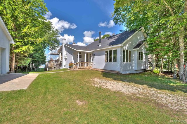 Rexton, Naubinway, MI Homes For Sale & Rexton, Naubinway, MI Real ...