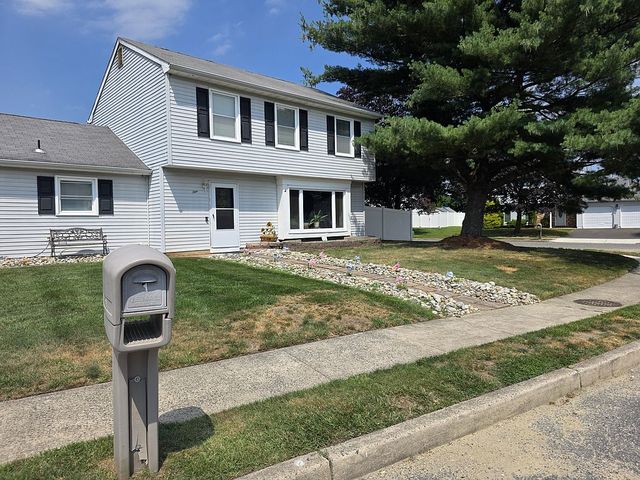 Howell, NJ Homes For Sale & Real Estate - 144 Homes | Trulia