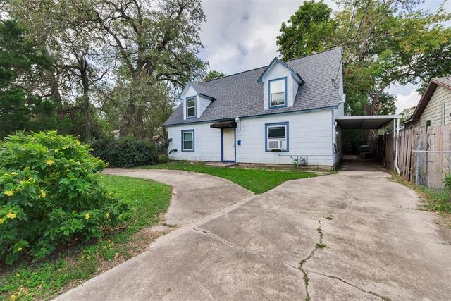 7323 Farnsworth St, Houston, TX 77022 - See Est. Value, Schools & More