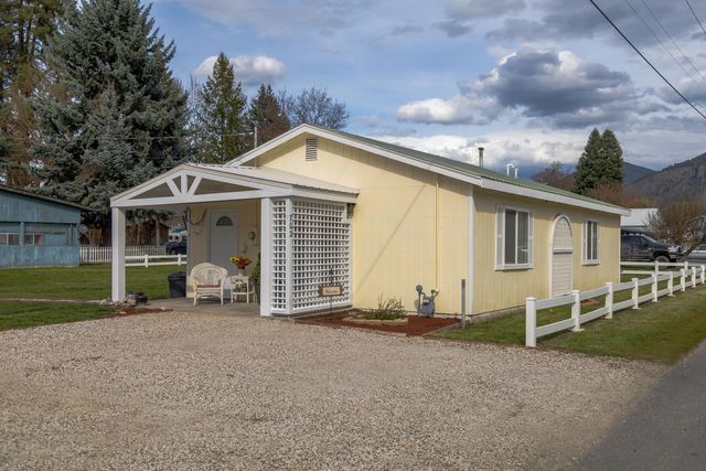 Chewelah, WA Homes For Sale & Real Estate