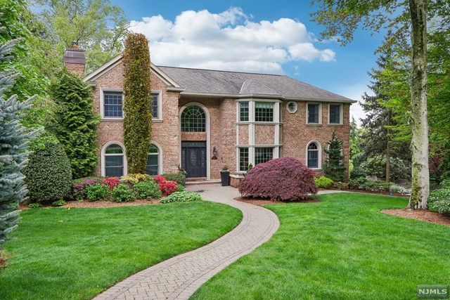 Ridgewood, NJ Homes For Sale & Ridgewood, NJ Real Estate | Trulia