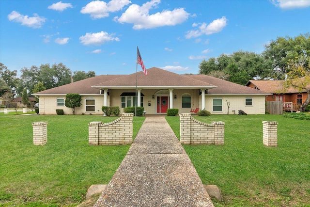 Groves, TX Homes For Sale & Groves, TX Real Estate | Trulia