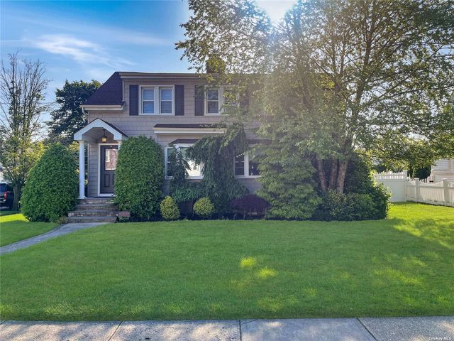 Oceanside, NY Homes For Sale & Oceanside, NY Real Estate | Trulia