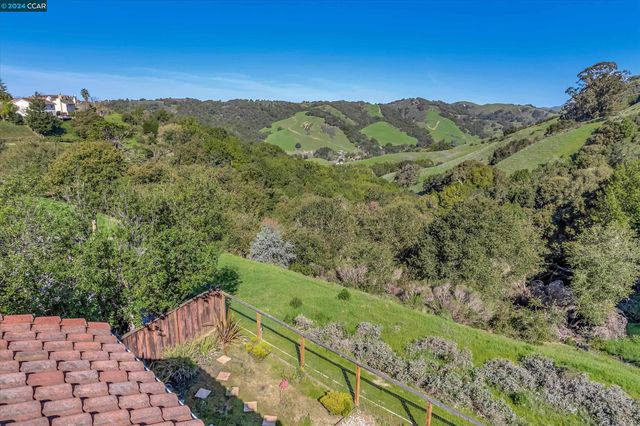 Castro Valley, CA Homes For Sale & Castro Valley, CA Real Estate | Trulia