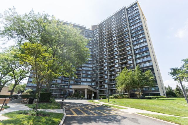 1 Bay Club Dr #6W, Bayside, NY 11360 - See Est. Value, Schools & More